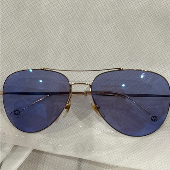 Gucci | Accessories | Gucci Mens Aviator Sunglasses With Blue Lenses ...